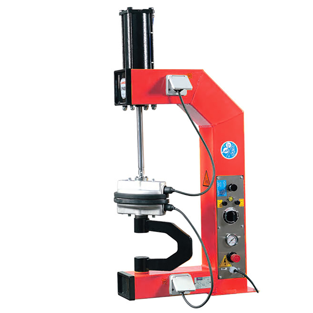 LAMCO P40 Pneumatic Tire Vulcanizing Machine With 2 Heating (Italian ...